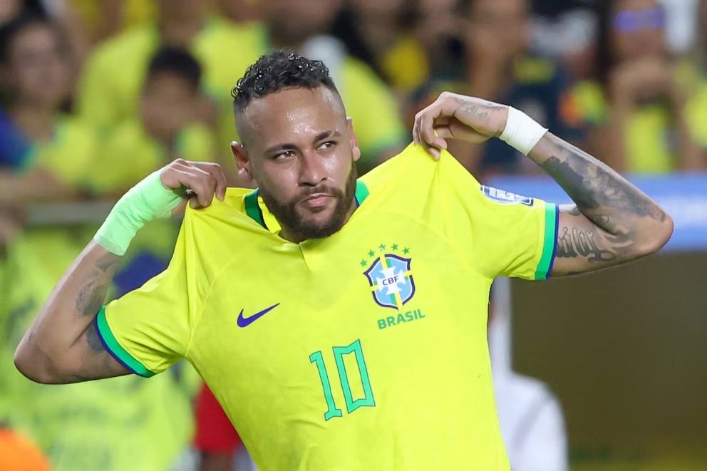 Ancelotti ratifica a Neymar en la lista de Brasil pese a su lesión ...
